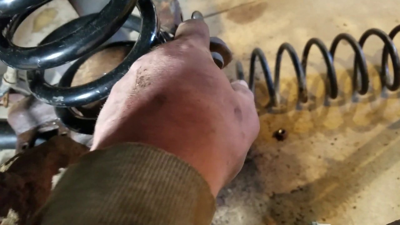 Project XJ Budget Build - Coil Spring Install Trick - YouTube