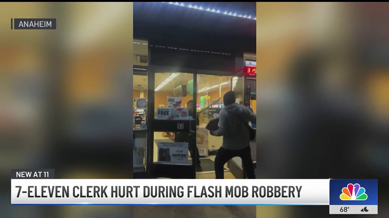 7-Eleven clerk hurt during flash mob robbery in Anaheim - YouTube