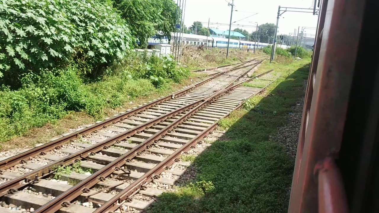 Lucknow NR ,Lucknow NER and Luckonw Metro in one frame - YouTube