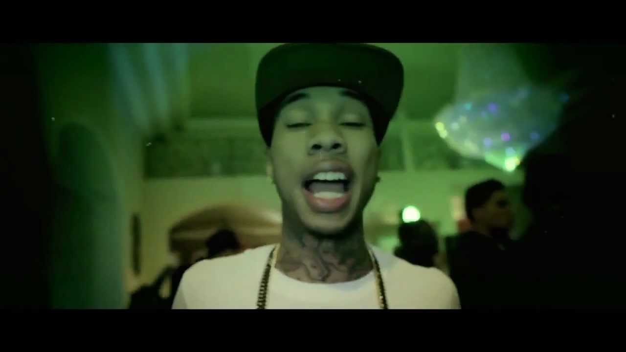 Tyga - In This Thang (Official Music Video) YMCMB 2012 - YouTube