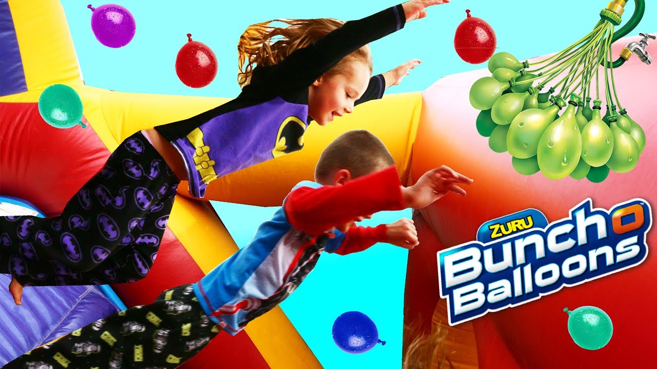 CRAZY KIDS JUMPING OFF BOUNCE HOUSE 😱Bunch O Balloons Obstacle Course ...