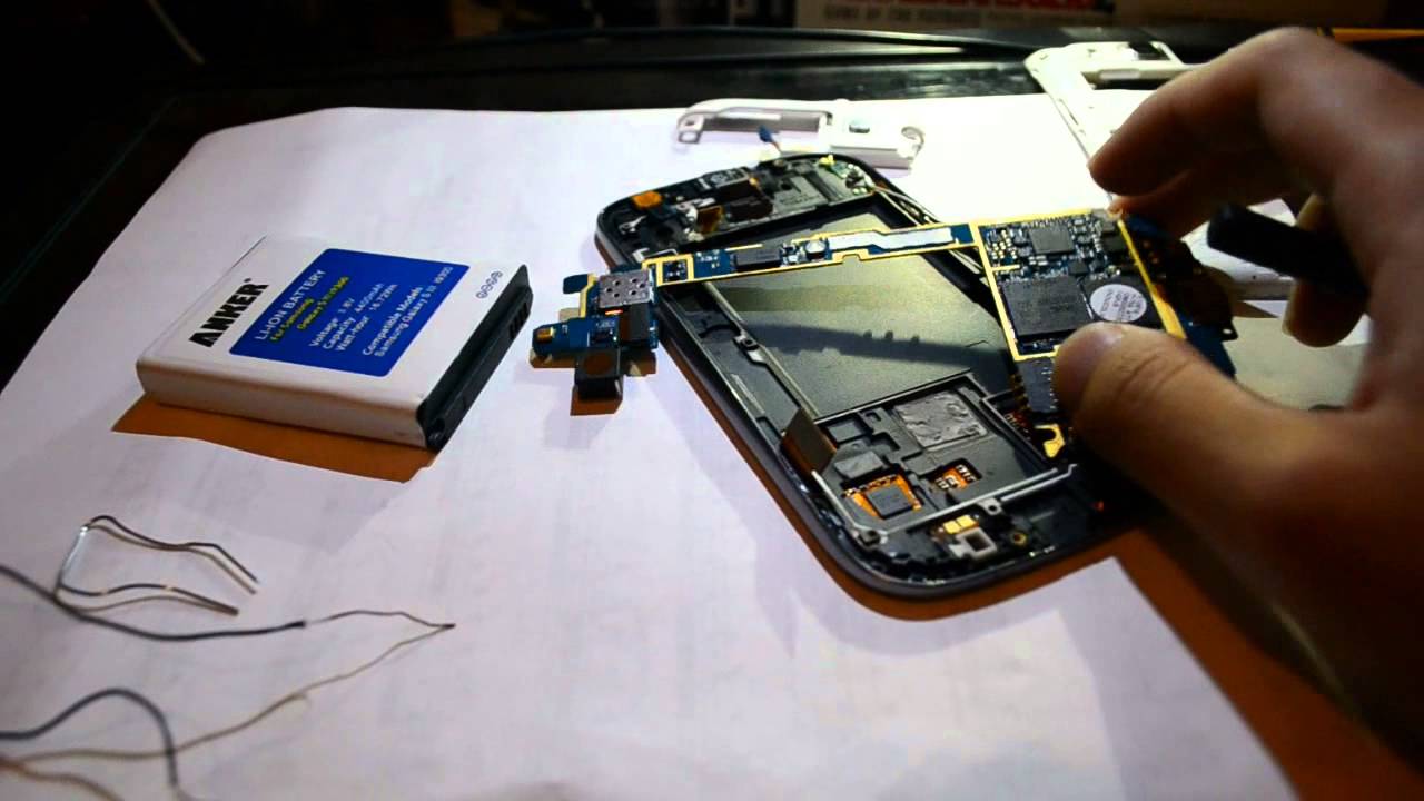 How to access Recovery Mode on a Samsung Galaxy Phone with no Power ...