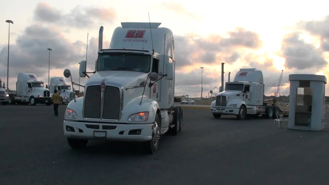 Fletes Modernos Entrando a Cargar - YouTube