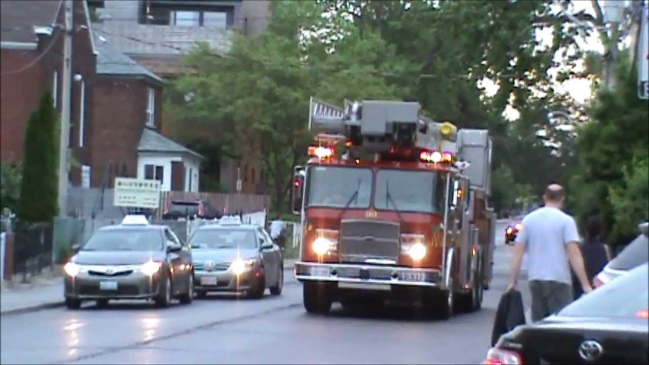 Toronto Fire Services Pumper & Tower 331 Responding - YouTube