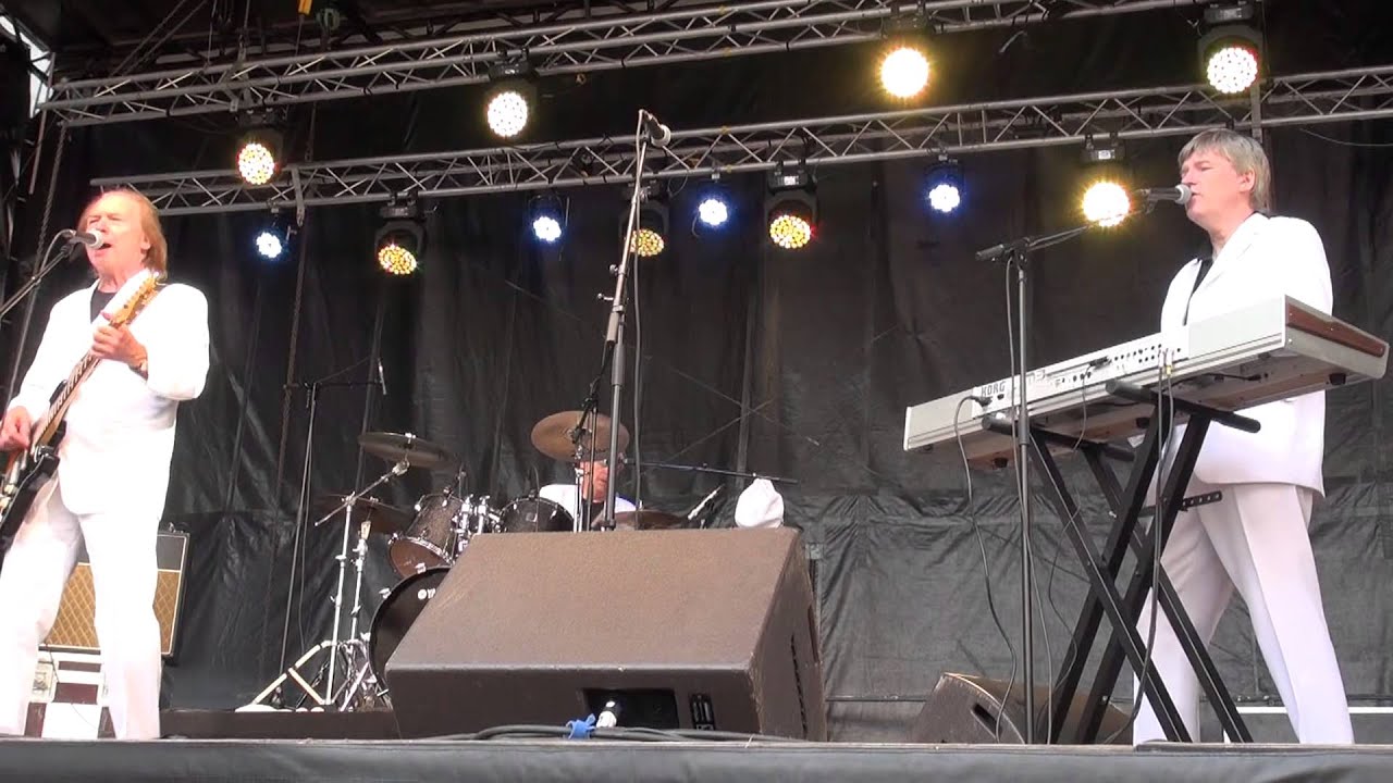 The Rubettes Ft Alan Williams " Tonight" in Amiens 30.08.2013 - YouTube