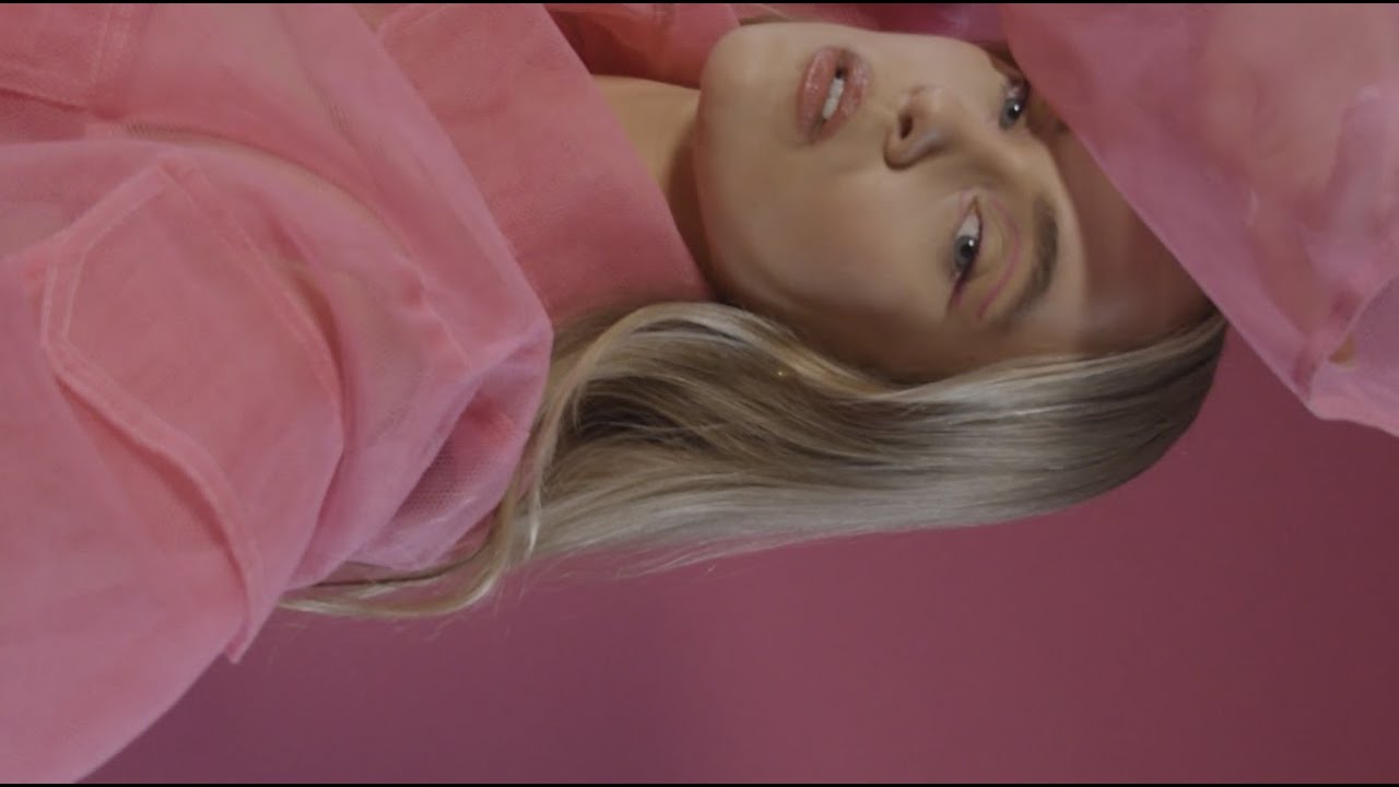 AMWIN - Friends, right? - YouTube