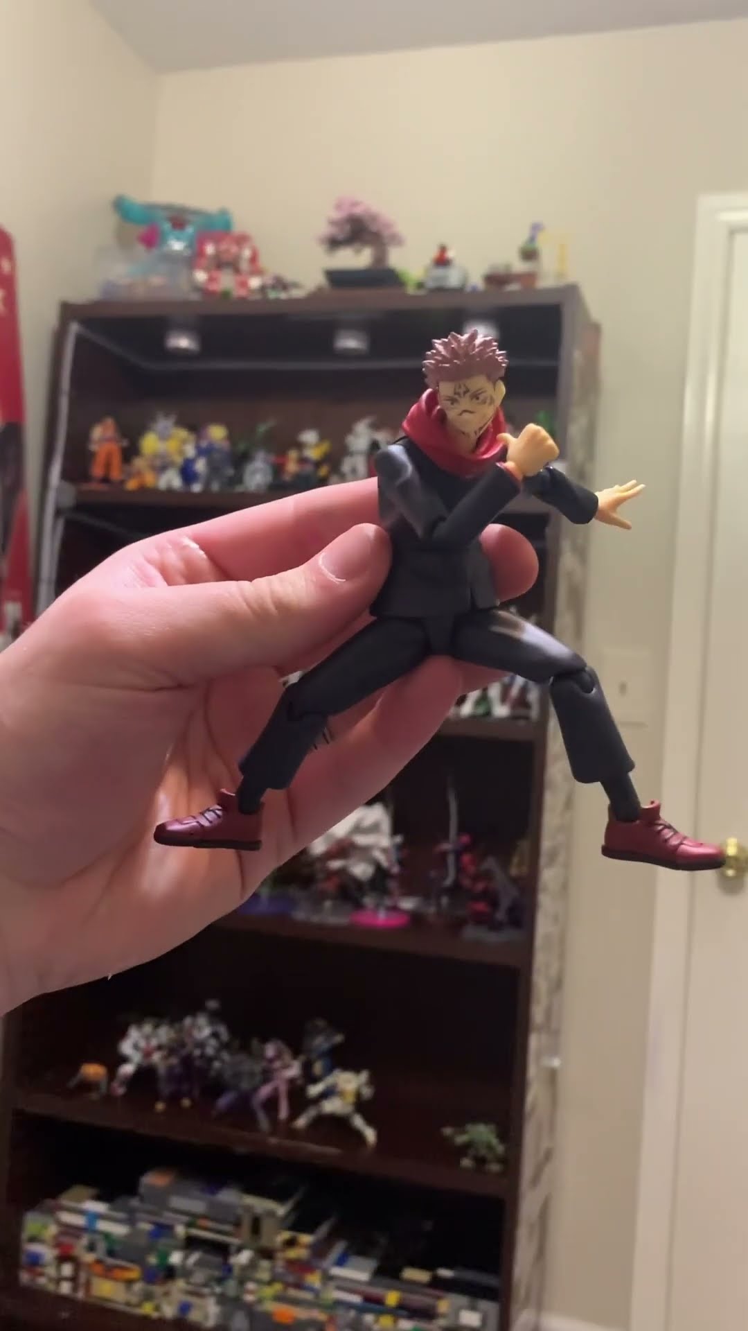 Sukuna Posing for Anna’s Early Birthday! #jjk #sukuna #figma #posing ...