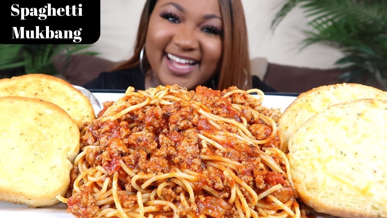 SPAGHETTI MUKBANG - YouTube