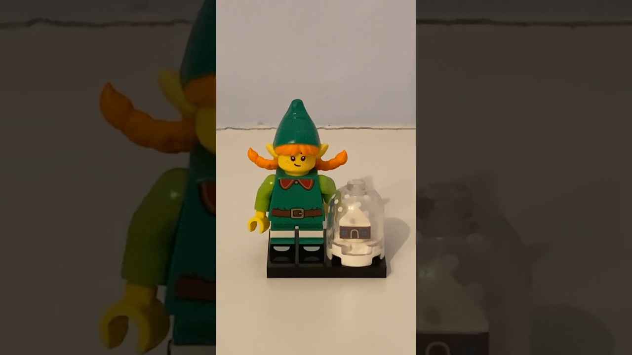 Lego Minifigures Series 23 CMF: Christmas Girl Elf. #legominifigures # ...