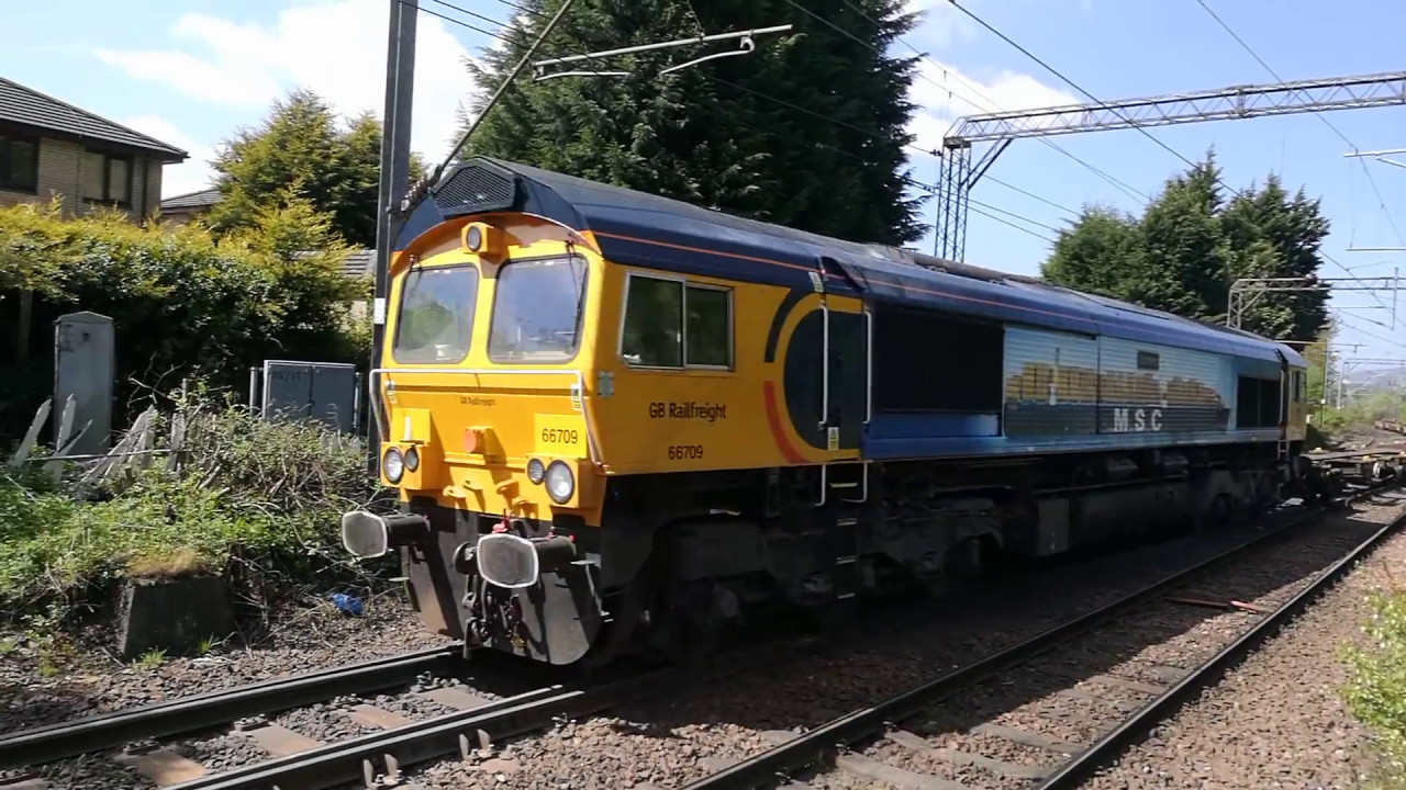 Class 66/7 No. 66709 at Westerton - YouTube