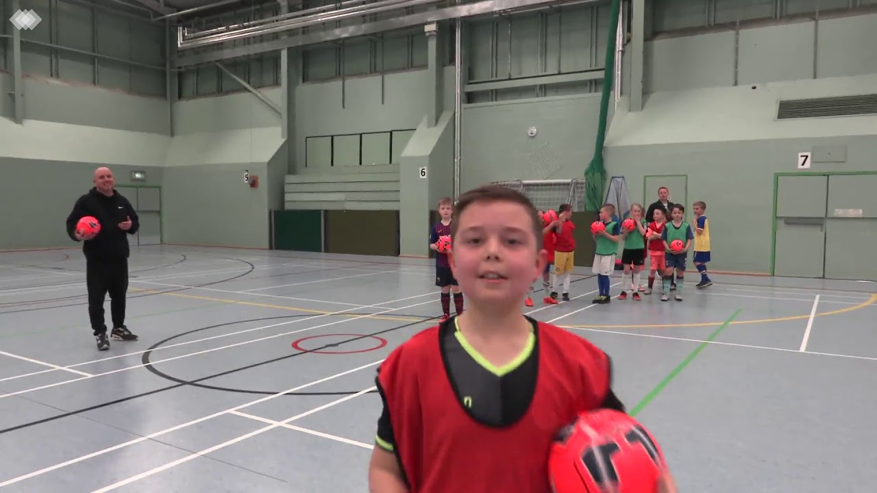 Jody Rivers Coaching- Crossbar challenge - YouTube