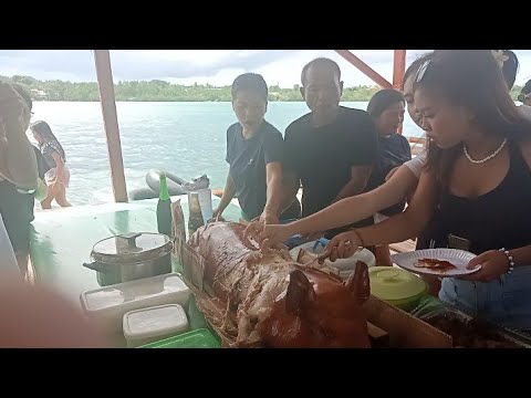 floating cottage restaurant manga Bohol Philippines family bonding ...