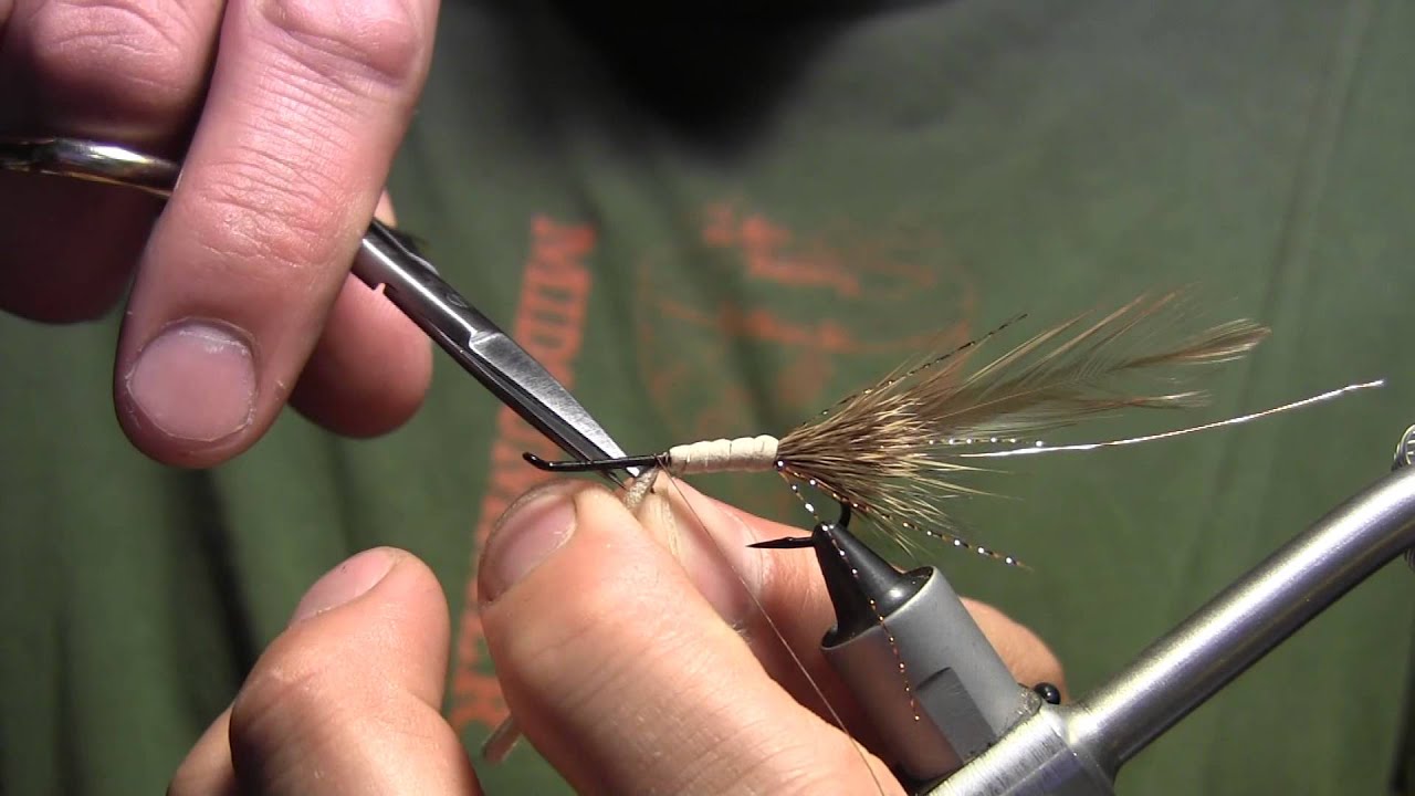 Fly Tying Stonefly Dry Fly for Bulkley River Steelhead - YouTube