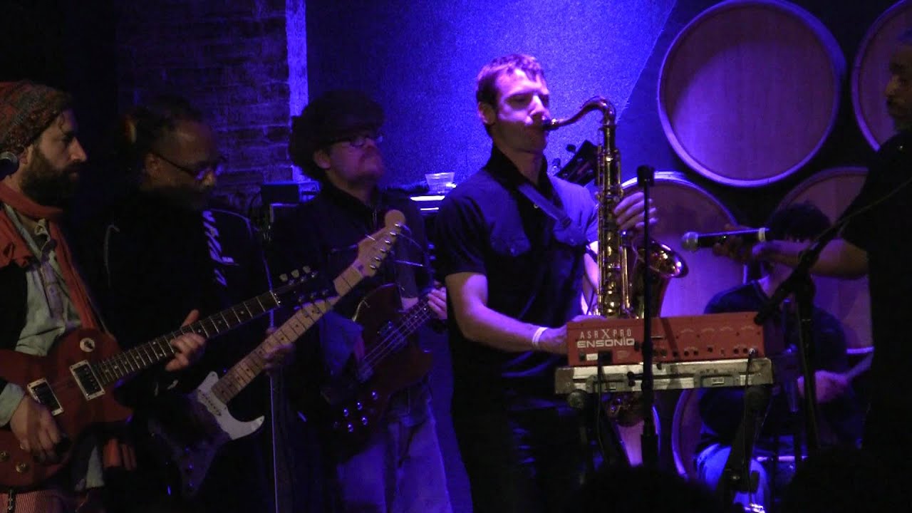 420 FUNK MOB - DEEP DOWN IN THE DUMPS - YouTube