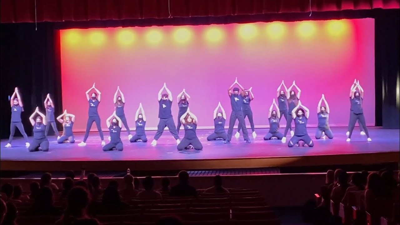 GHS Dance Performs Temperature by Sean Paul - YouTube