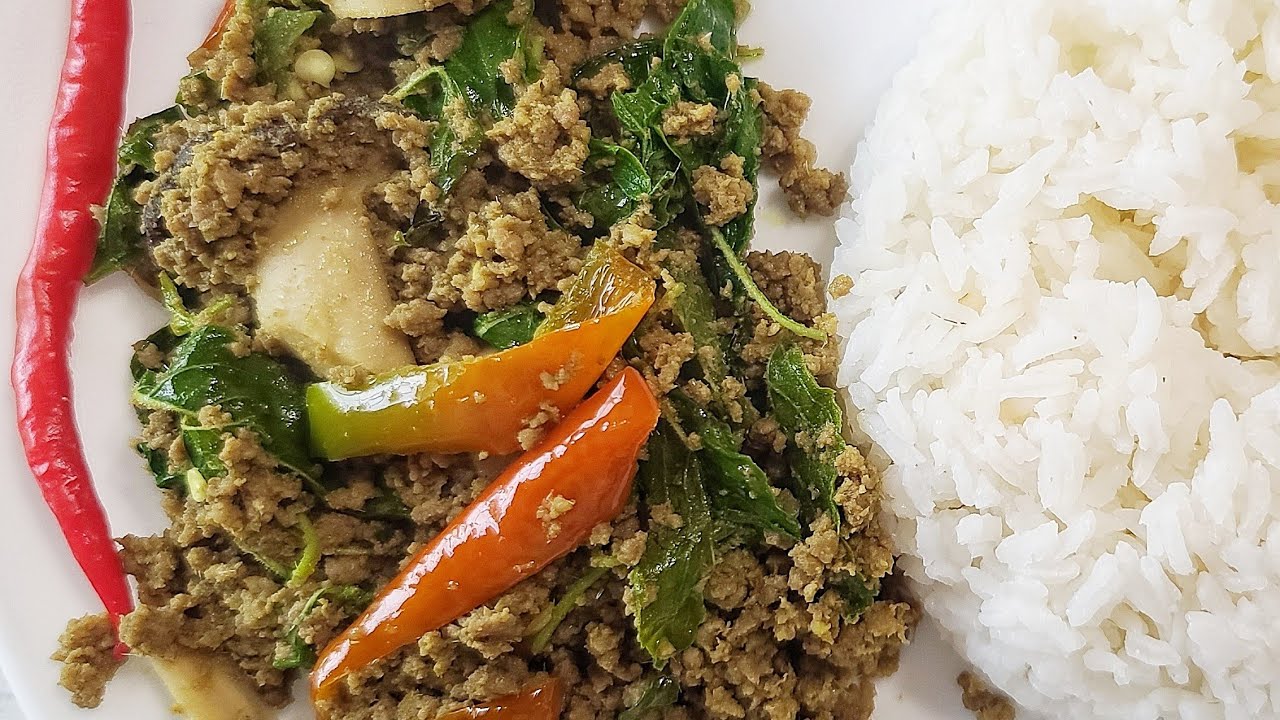 KHMER CHA KREUNG SACH KO With Holy Basil Leaves from Scratch | Make ...