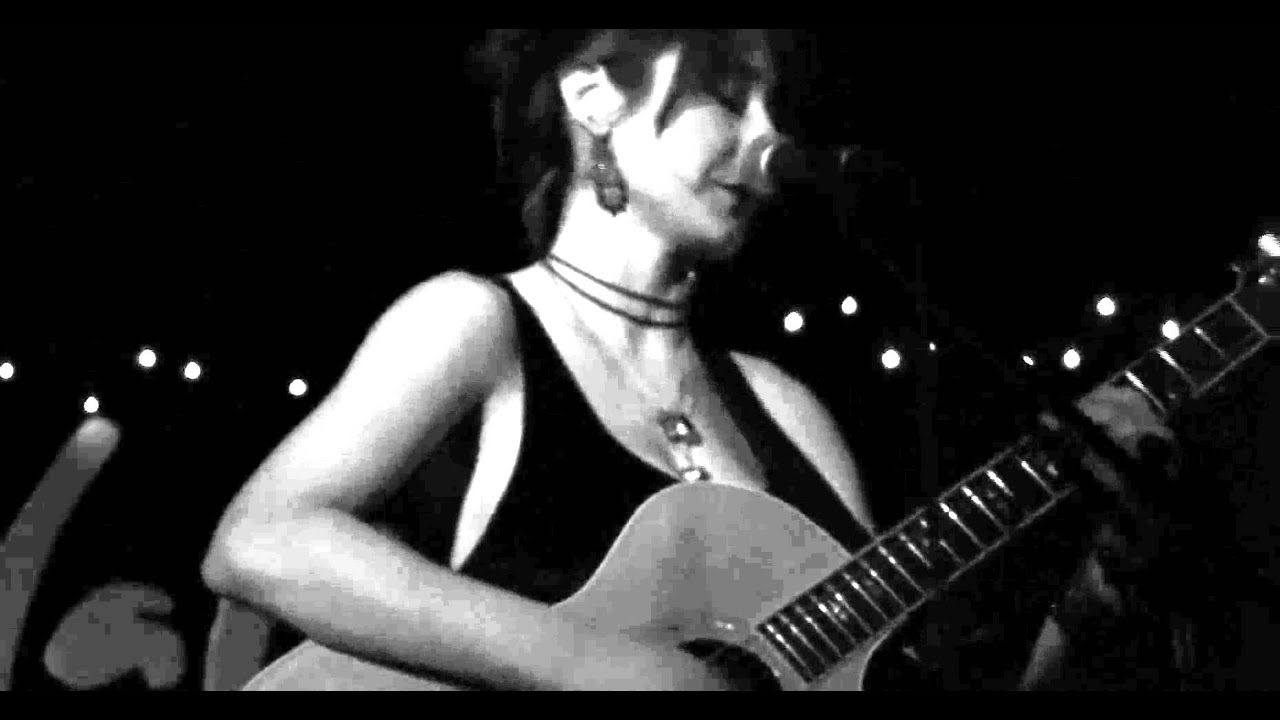 Winter Anti-Folk Festival 2013 Phoebe Novak - YouTube