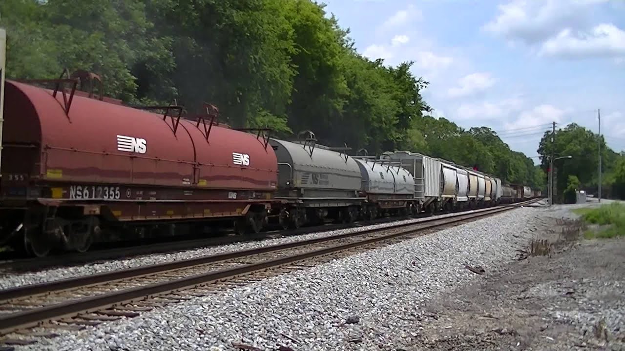 NS 6356 LHF leads NS A21 South @ Bham AL 7-14-15 - YouTube