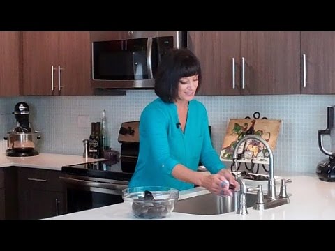 How to Clean and Debeard Mussels - Savor the Flavors with Brittany ...