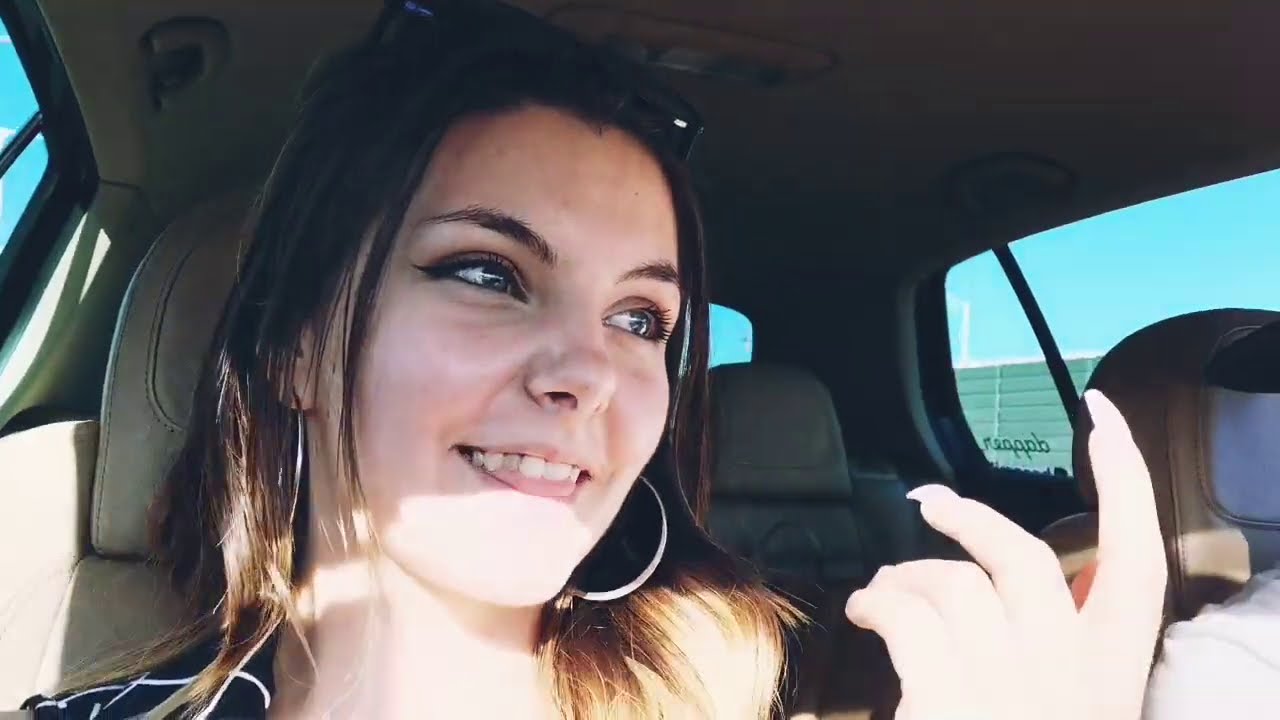 WNADIN, RADICS ATTILA, FERRARI.. HOTEL TOUR, BP VLOG🤯😈🤪 - YouTube