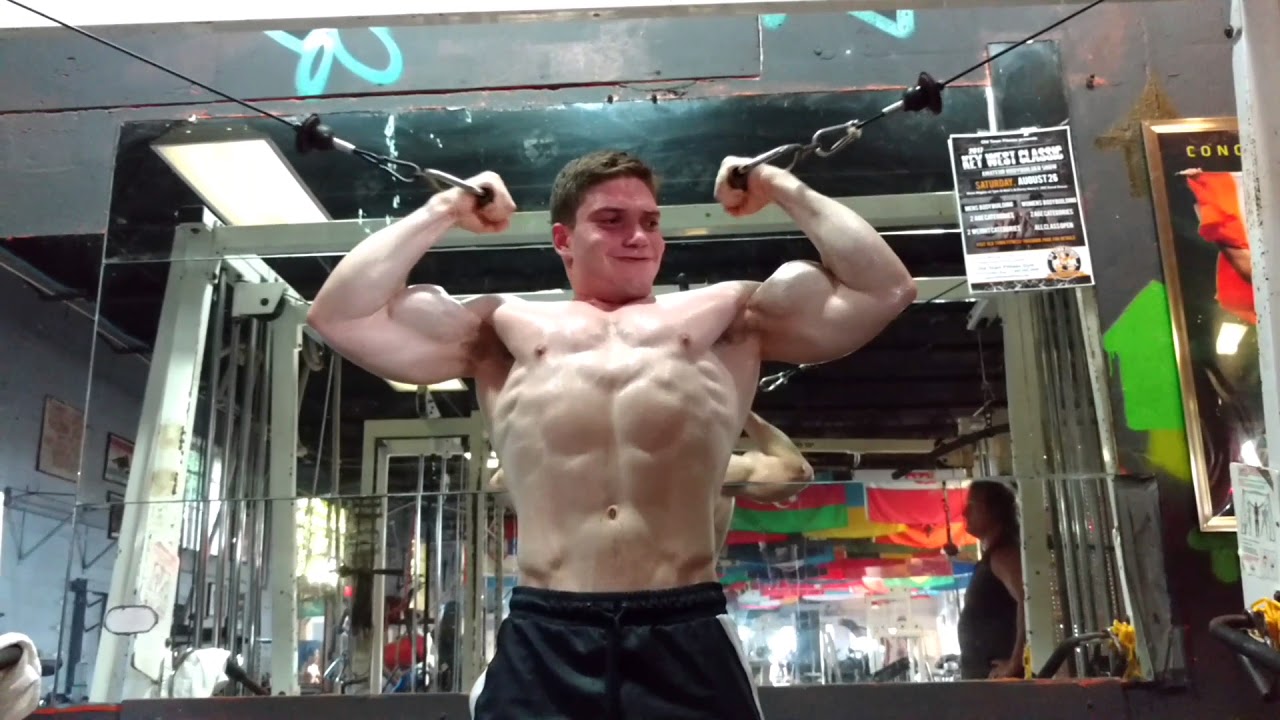 Crucifix Curls targeting the bicep - YouTube