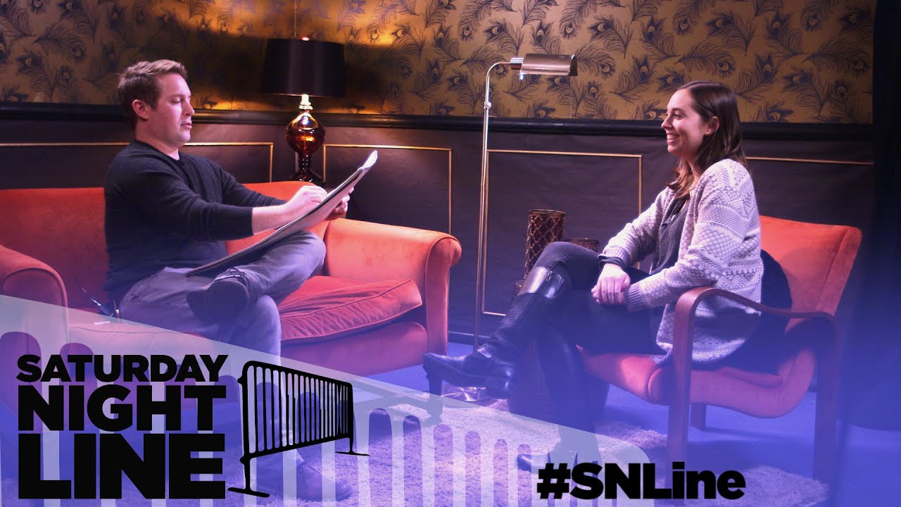 Saturday Night Line: SNL’s Beck Bennett Draws Portraits of Fans - YouTube