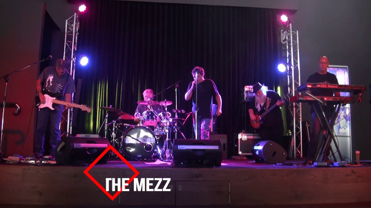 Nick Croft Guitarist live @ The Mezz - Art for Art Sake by 10CC - YouTube