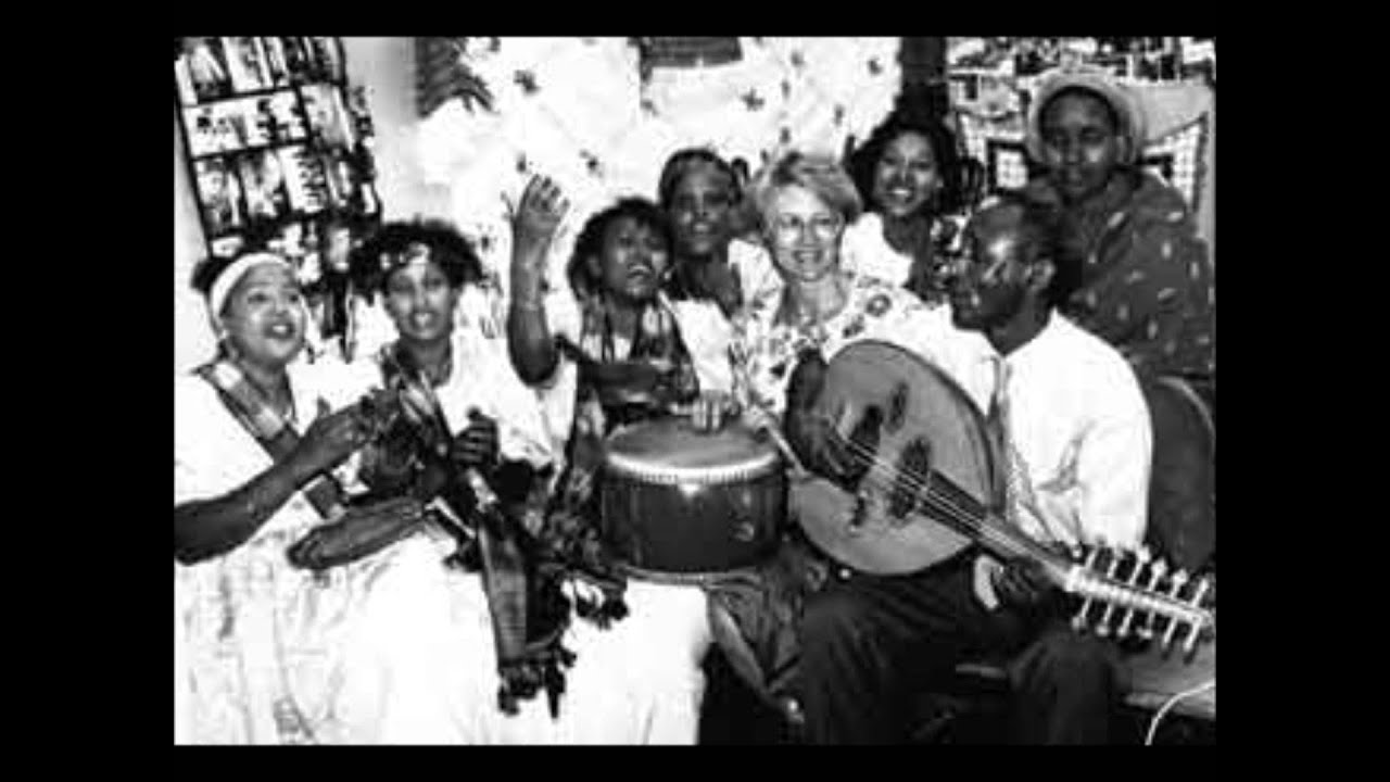 Raaxeeye, The Original Qaraami - YouTube