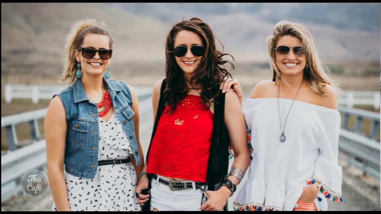 We chat to NZ Country Singer Kaylee Bell on The Cafe - YouTube