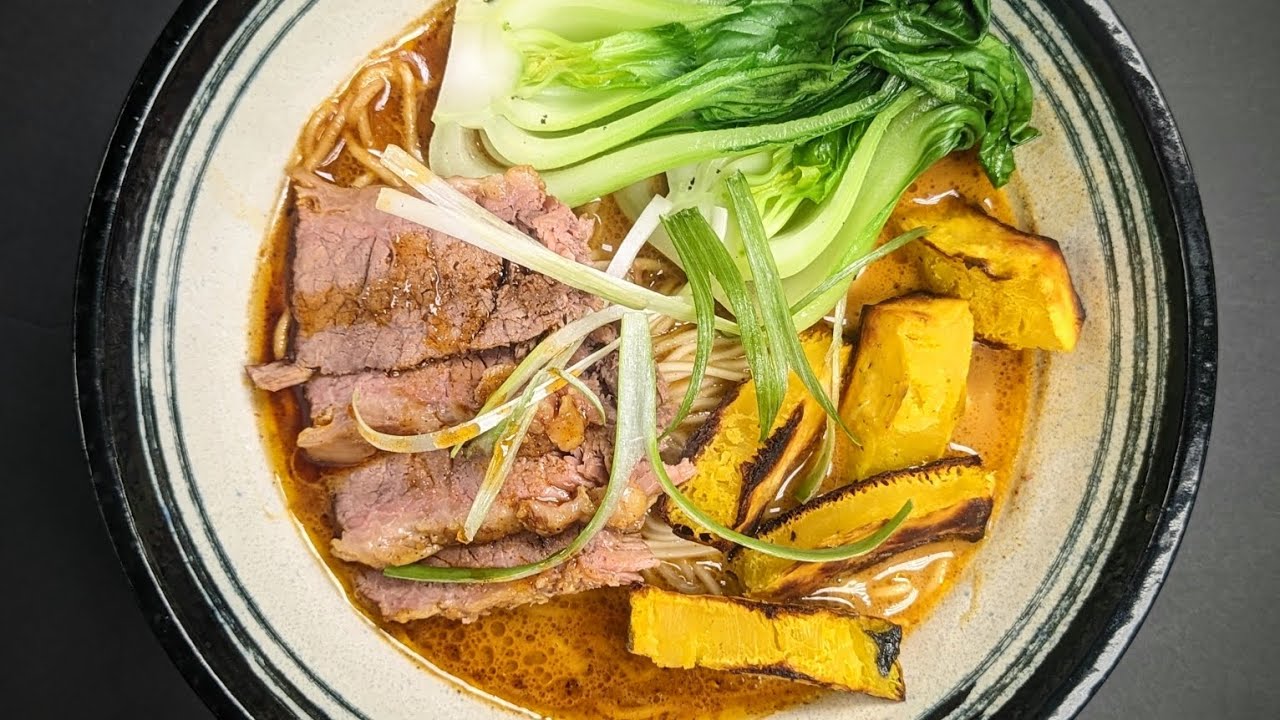 how to make Kare Kare ramen - YouTube