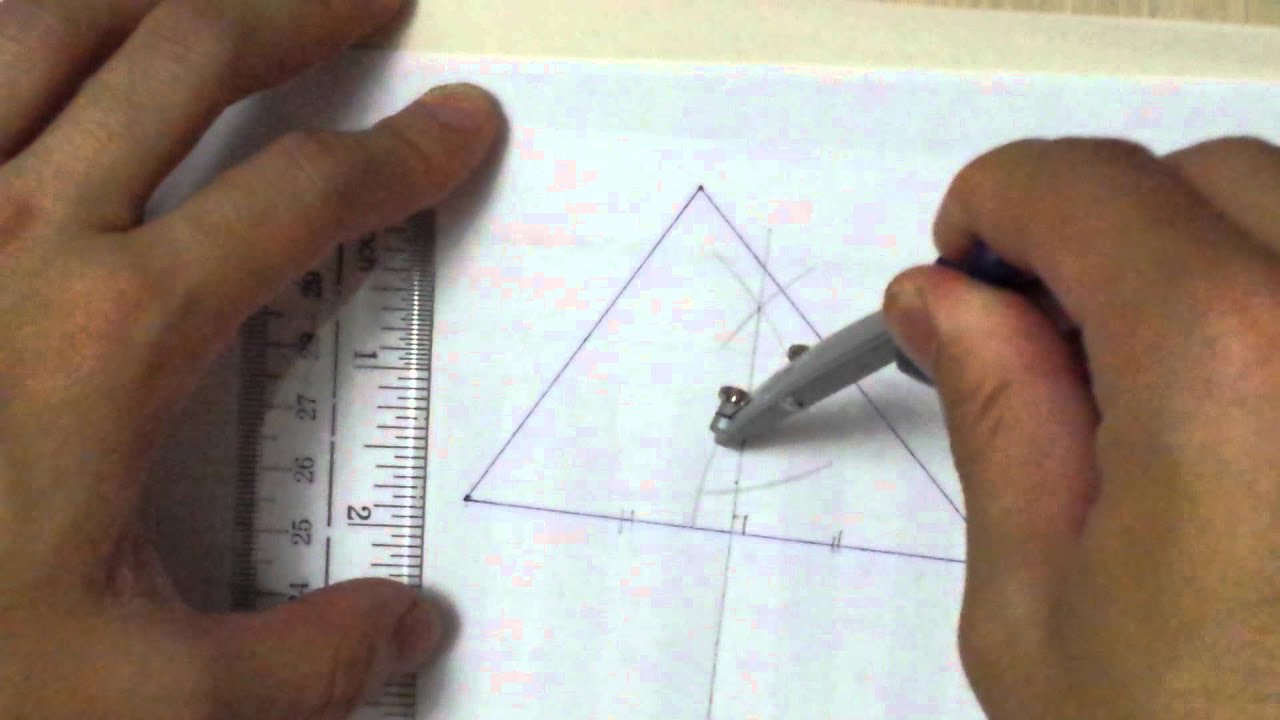 How to construct the circumcircle of a triangle? - YouTube