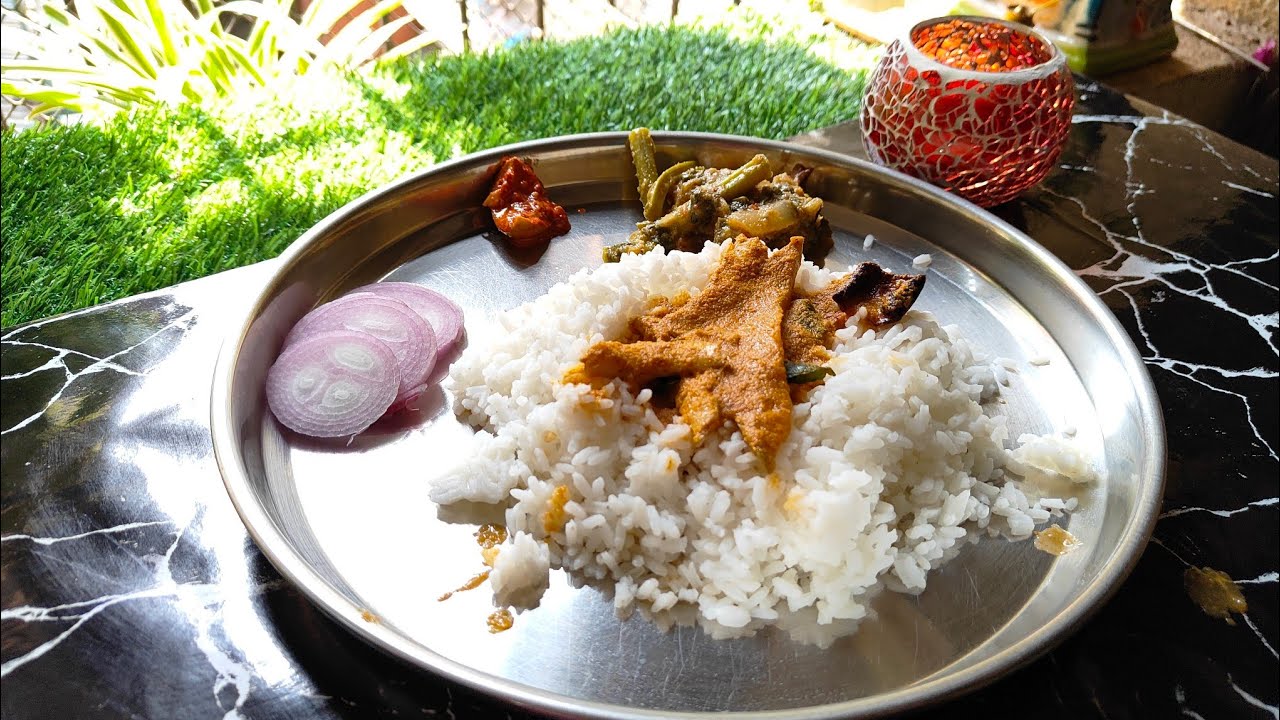 Fried onion Silver Fish Curry 🍛🐟 | Meal | Fish Recipe | Amma's Kitchen ...