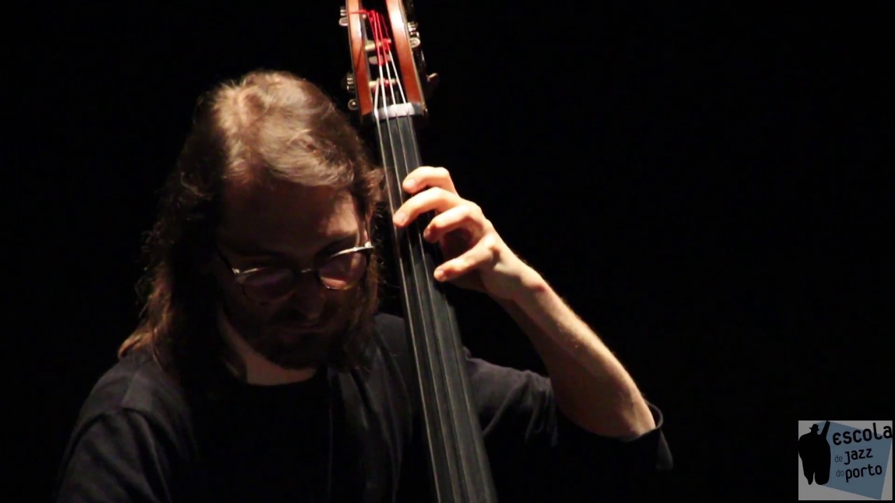 the skunky funky blues - YouTube