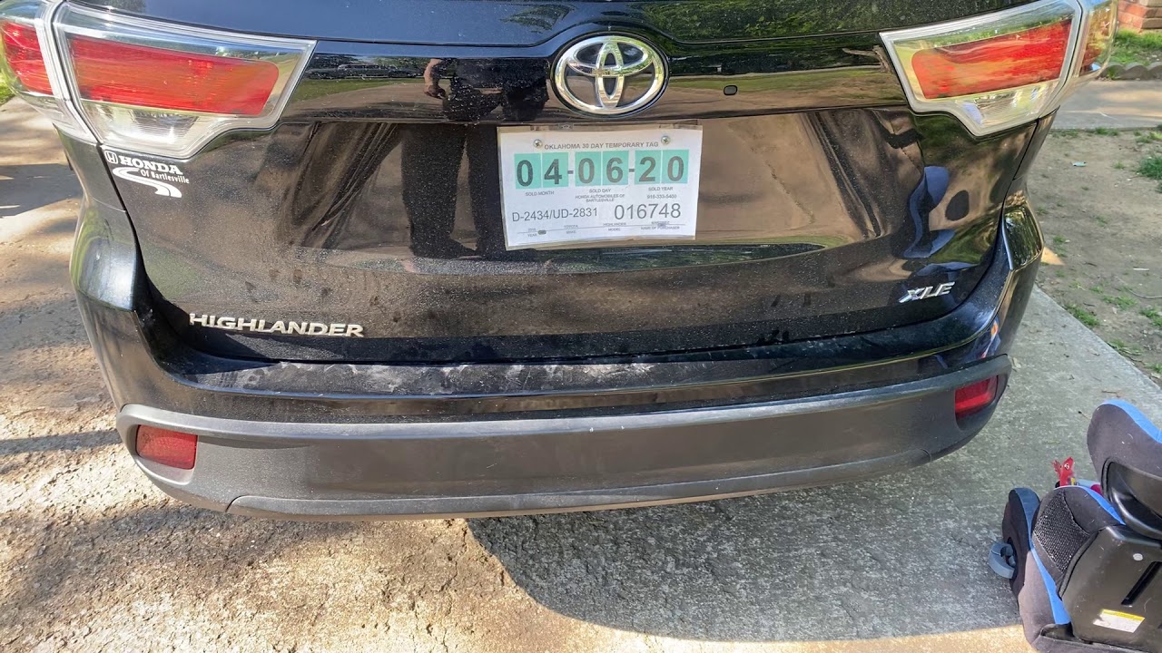 2015 Toyota Highlander rear console removal - YouTube