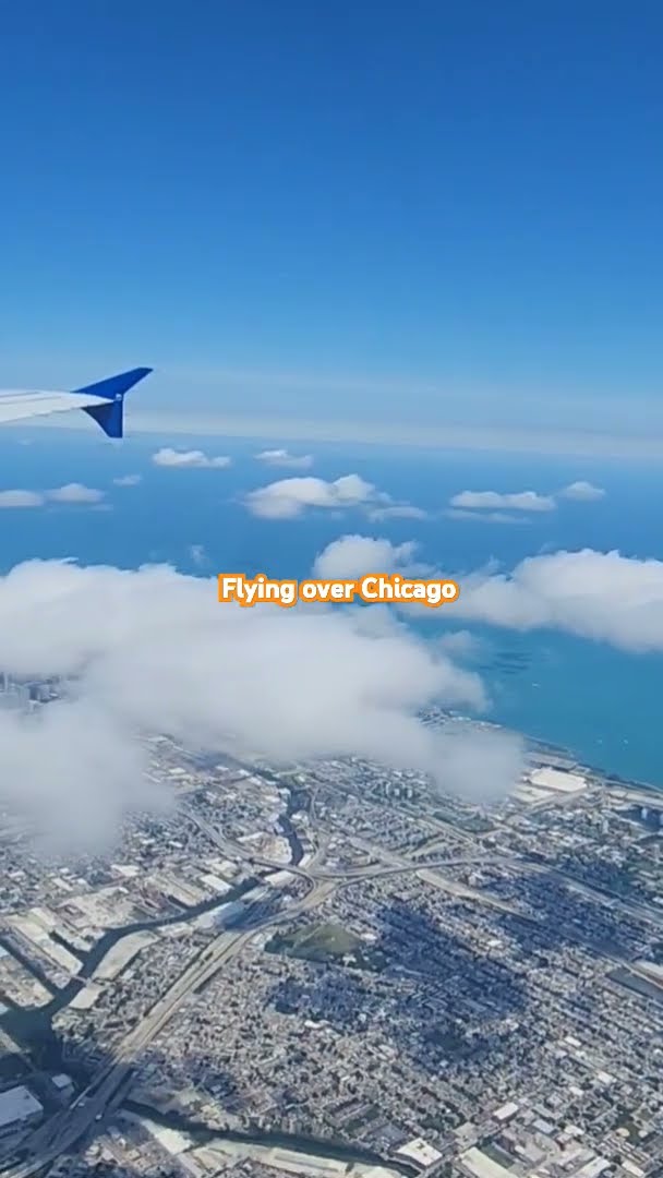 Flying Over Chicago! #airplane - YouTube