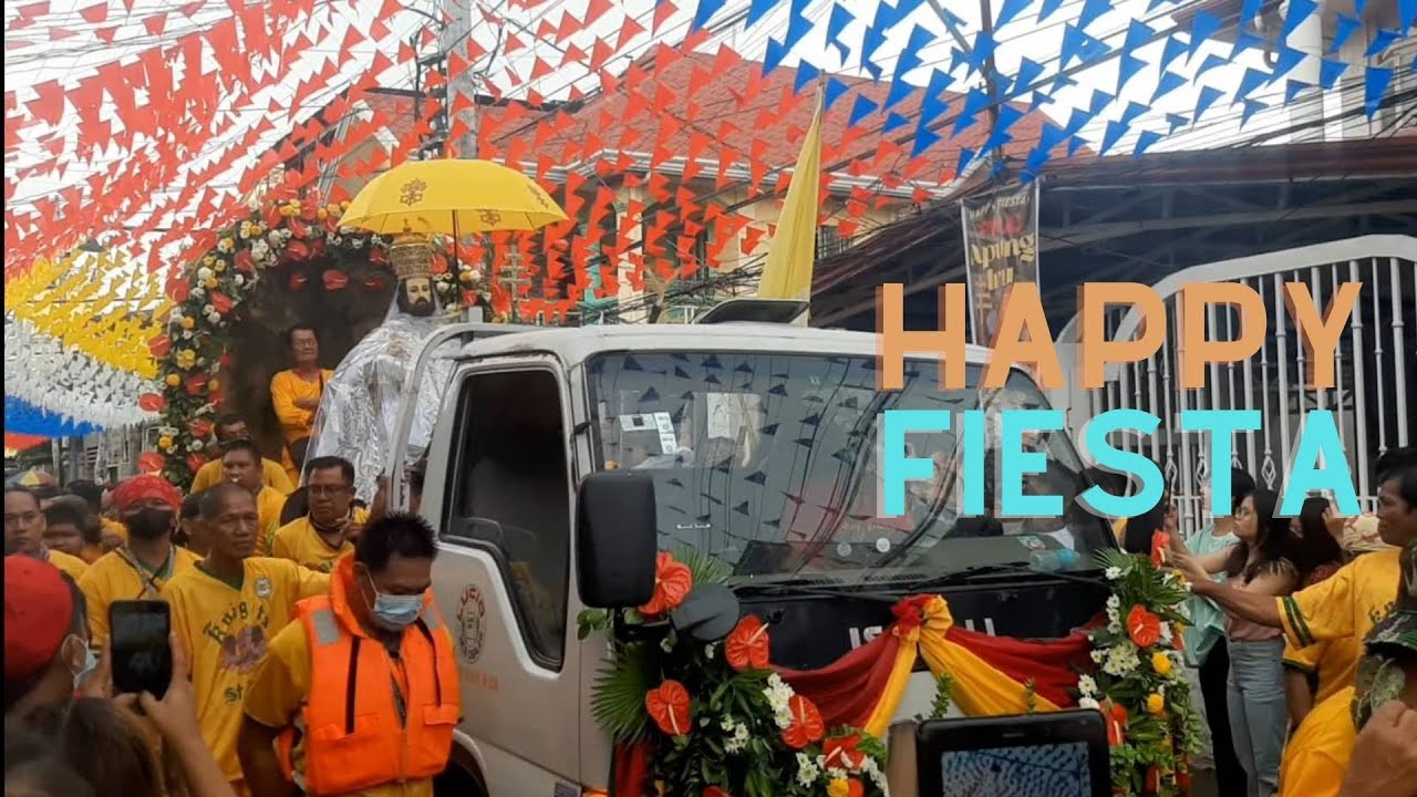 PINOY FIESTA - APU IRU - YouTube