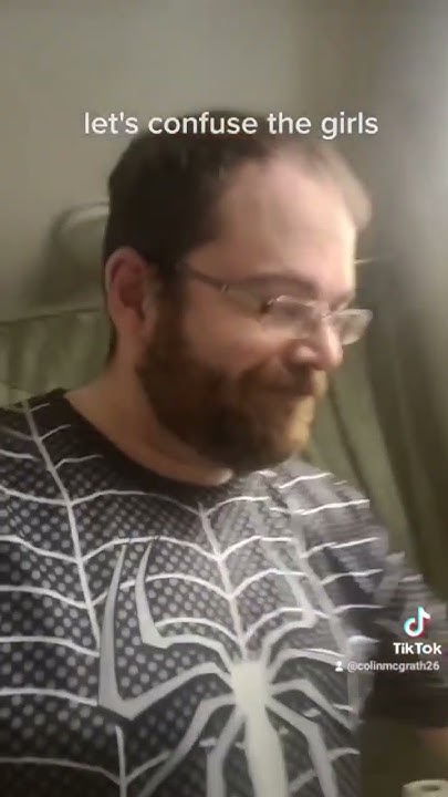 Let's confuse the girls - YouTube