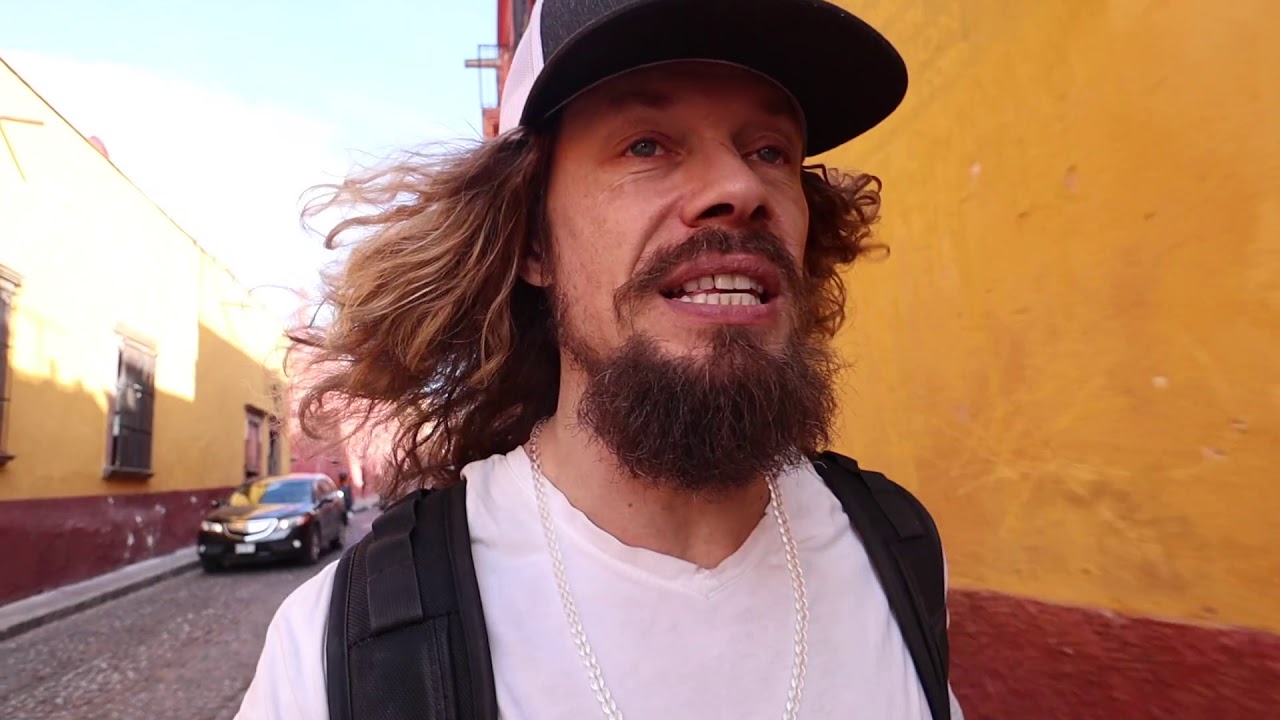 SS212 - THIS is slowing down video production - YouTube