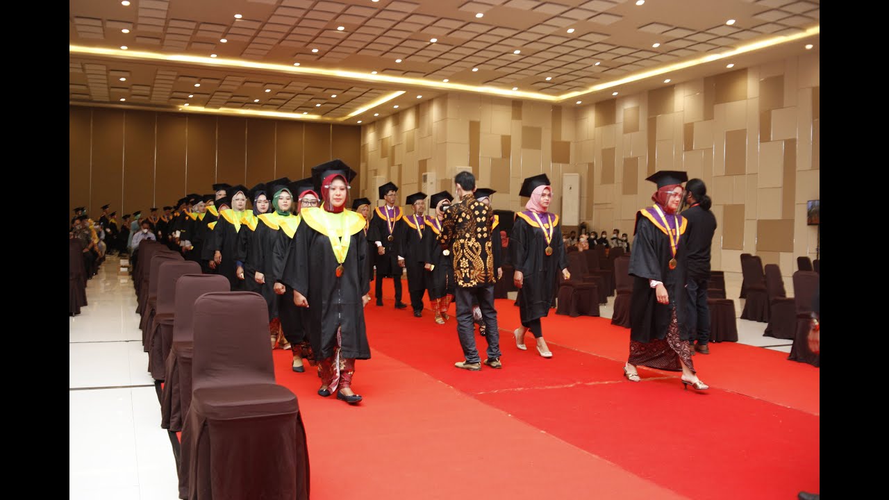 Opening Wisuda ke - III STKIP Modern Ngawi - YouTube