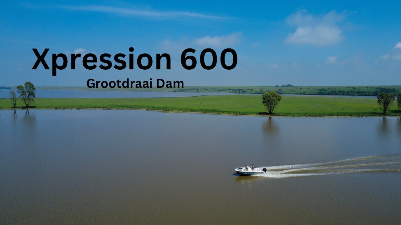 Morning boat cruise - Xpression 600 - YouTube