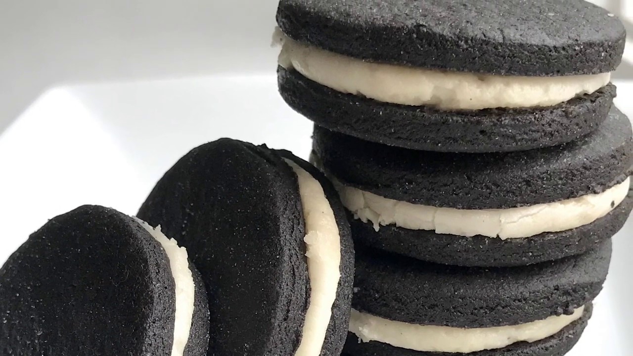 DIY Oreos - YouTube