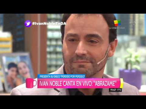 MARIAN FARJAT EN DESAYUNO 11/04/16