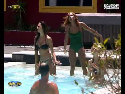 BBVIP   Dança quente na piscina