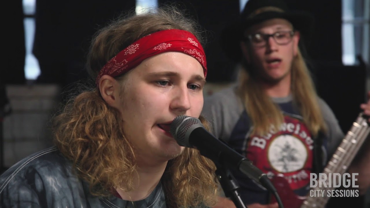 Swamp Boys - " I Don't Know What I'm Doin" - BRIDGE CITY SESSIONS - YouTube