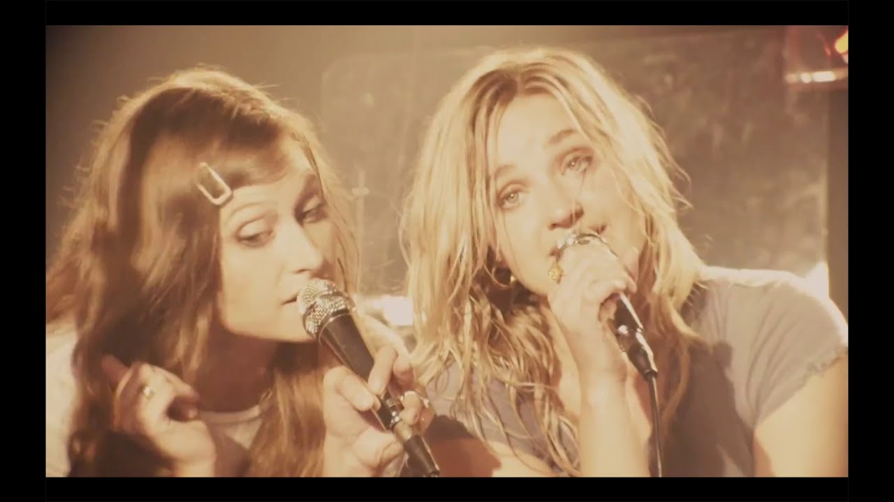 Aly & AJ - Potential Breakup Song (Live at the Shorty Awards 2020 ...