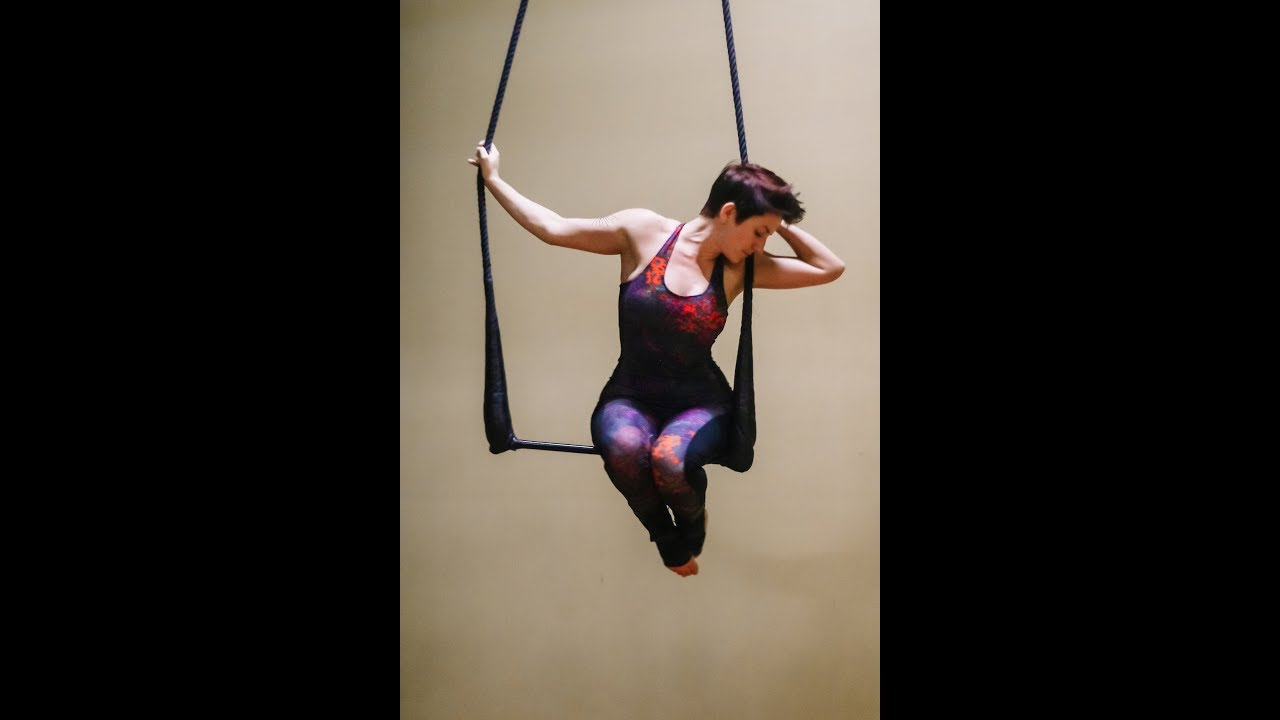 Kelly Dance Trapeze Solo : Rearrange - YouTube