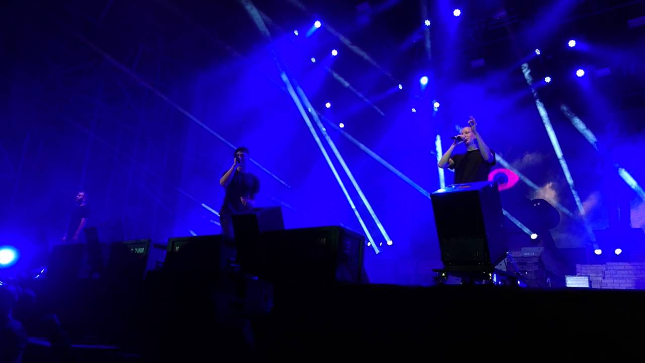 K.I.Z - Was würde Manny Marc tun (live Wuhlheide Berlin 20.08.16) - YouTube