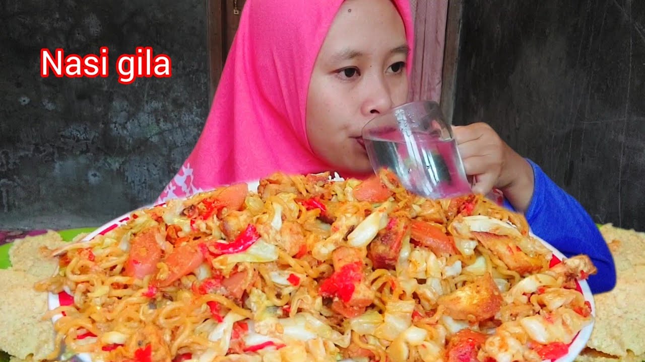 ENAK TENAN HARI INI BIKIN NASI GILA PEDES MUKBANG - YouTube