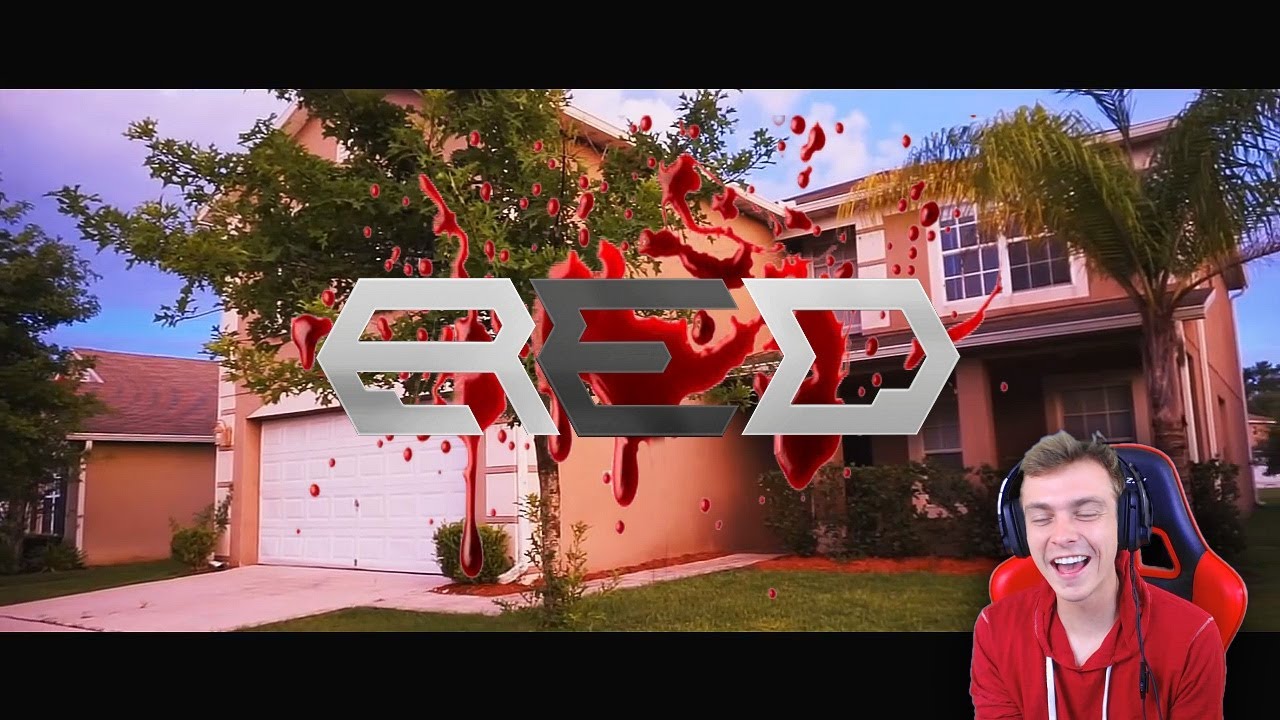 REACTING TO RED HOUSE HORROR STORY! - YouTube