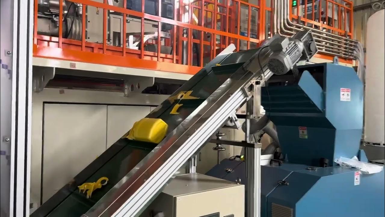 All electric driven 3 layer blow molding machine EBMC-25T-3L2HDS - YouTube